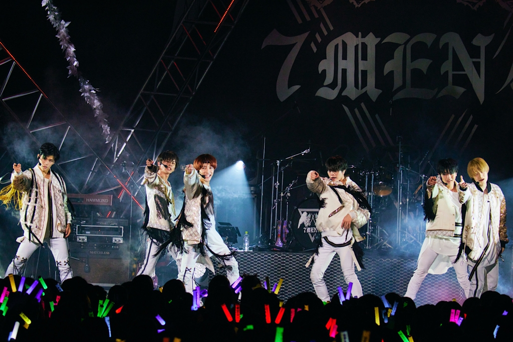 まさに“侍 魂”！7 MEN 侍らしさが詰まった初単独Zeppツアー。東京公演をレポート | GINGER