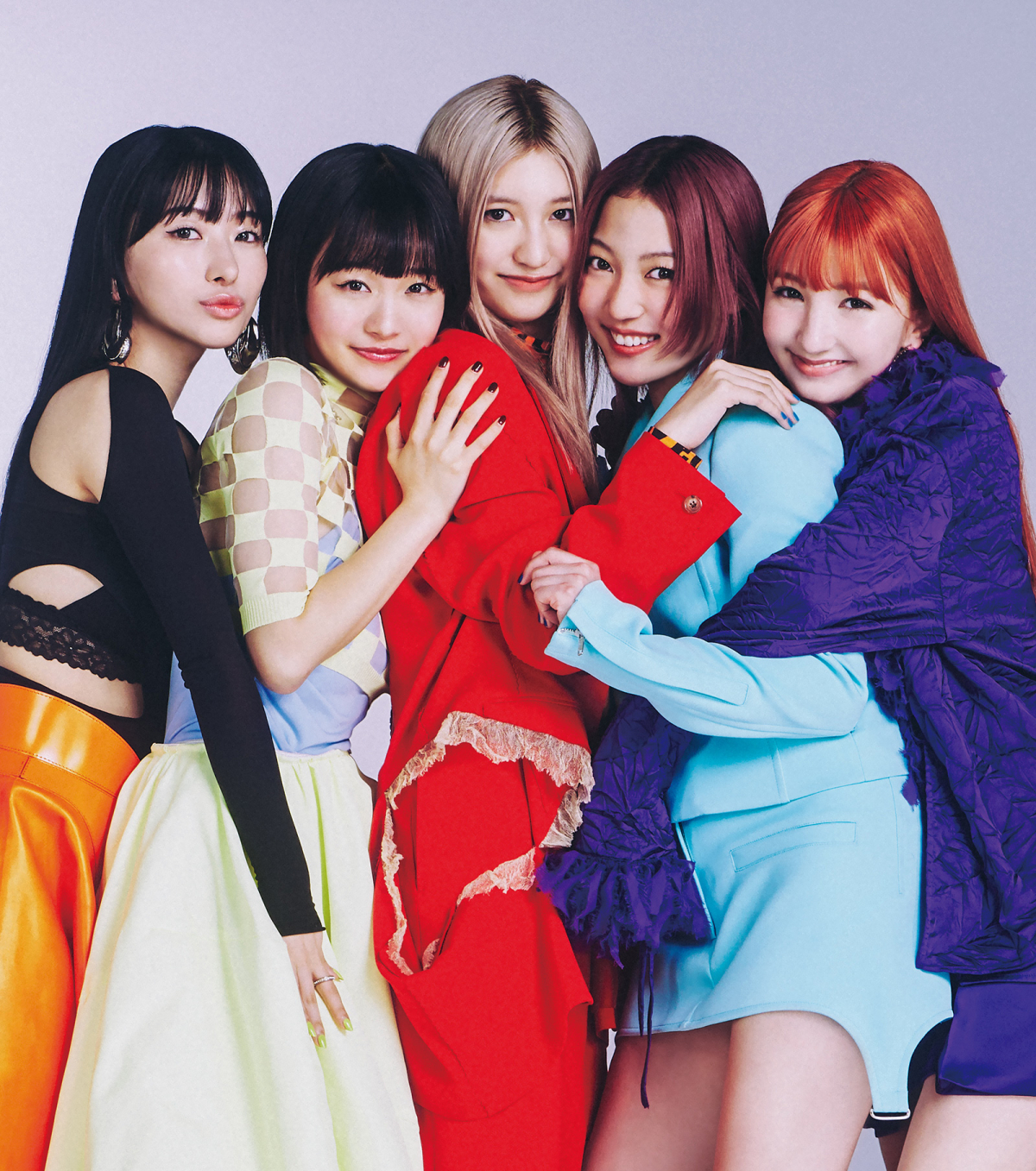 待望のデビュー！MOONCHILDの5人がココだけ話を公開 | GINGER