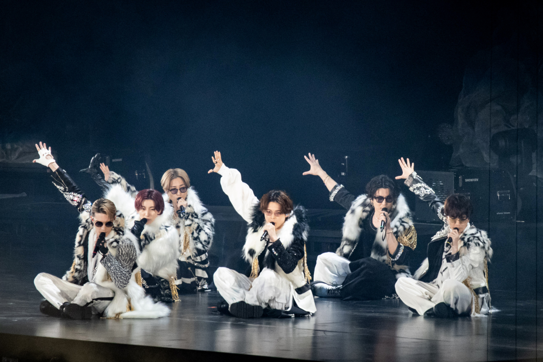 SixTONESが5万5千人と作り上げた熱狂空間。初の東京ドーム公演初日をレポート | GINGER