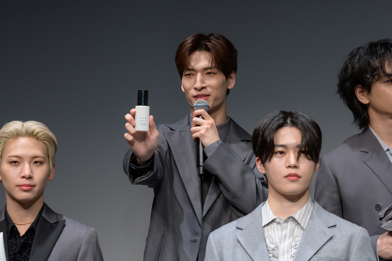 JO1があのCMの撮影裏話を披露！プレゼントしたいSoruleのアイテムは…？ | GINGER