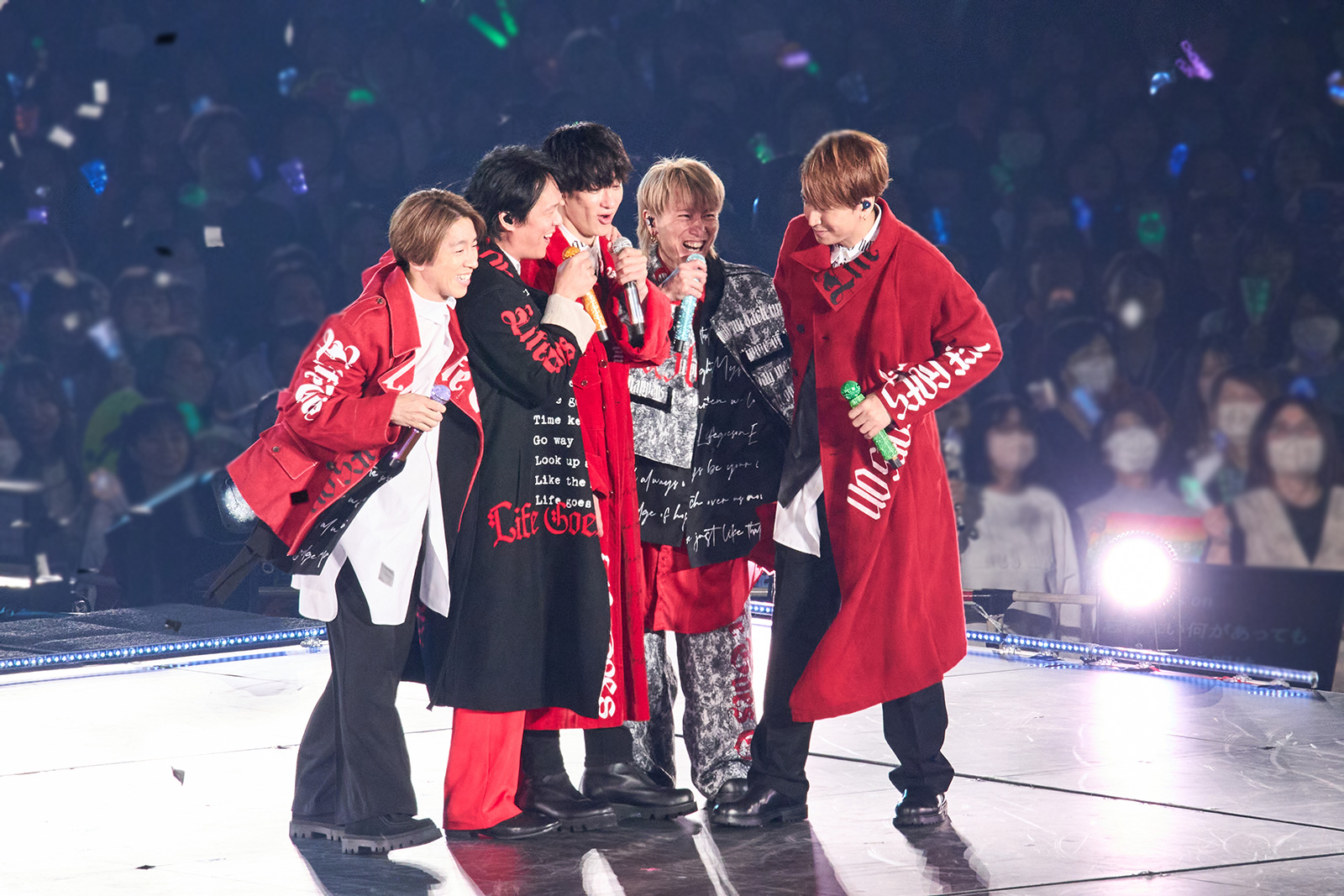 SUPER EIGHTが届ける20年の軌跡と想い。大感動の3時間半越えの「二十祭」を詳報！ | GINGER