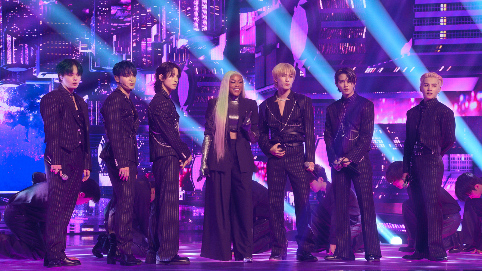 河野純喜&與那城奨（JO1）にインタビュー！「KPOPPED」でバトルステージが開幕 | GINGER