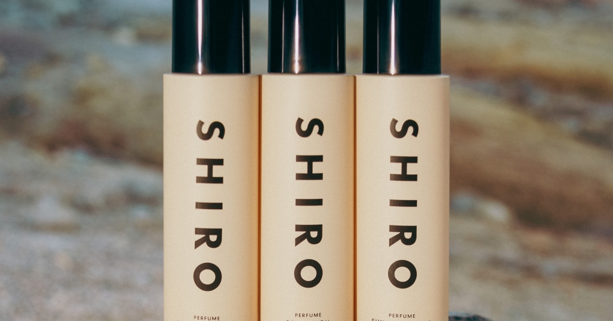 SHIROが提案する新しい香水の楽しみ方！霧状のミストが肌と心を潤す | GINGER